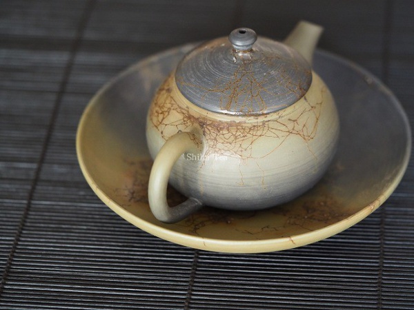 “MOGAKE” Kyusu Teapot Story. Beauty of Seaweed Lines, on Pottery ...