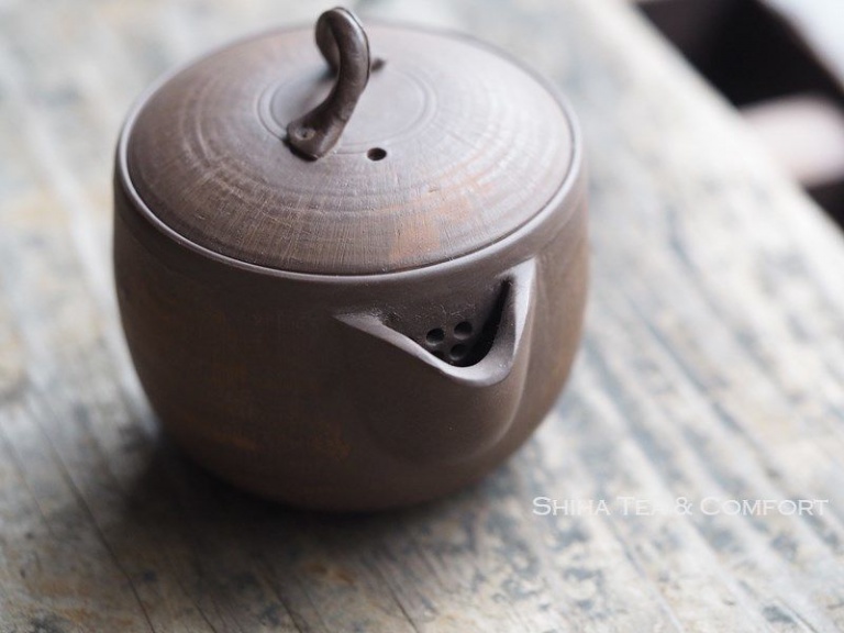 TOJU（Sugie Hirotaka） Small Ceramic Houhin Teapot 陶寿宝瓶（杉江弘隆） | SHIHA ...
